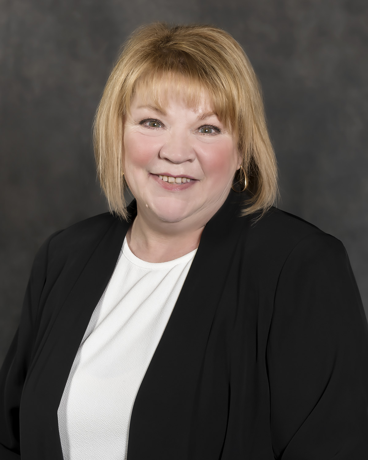 Sue Thome's Instagram, Twitter & Facebook on IDCrawl